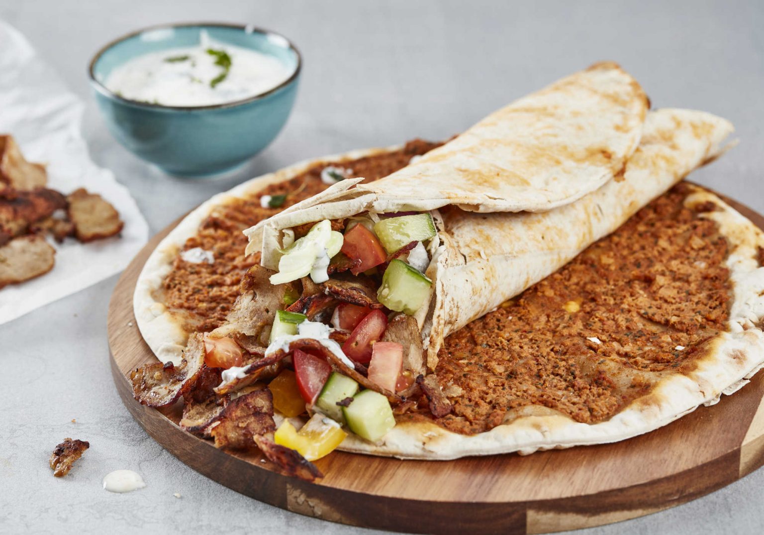 Lahmacun mit Kebab - BestCon Food